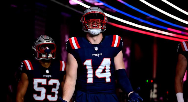 Patriots vs. Bills snap counts: Robert Spillane’s absence spelled doom