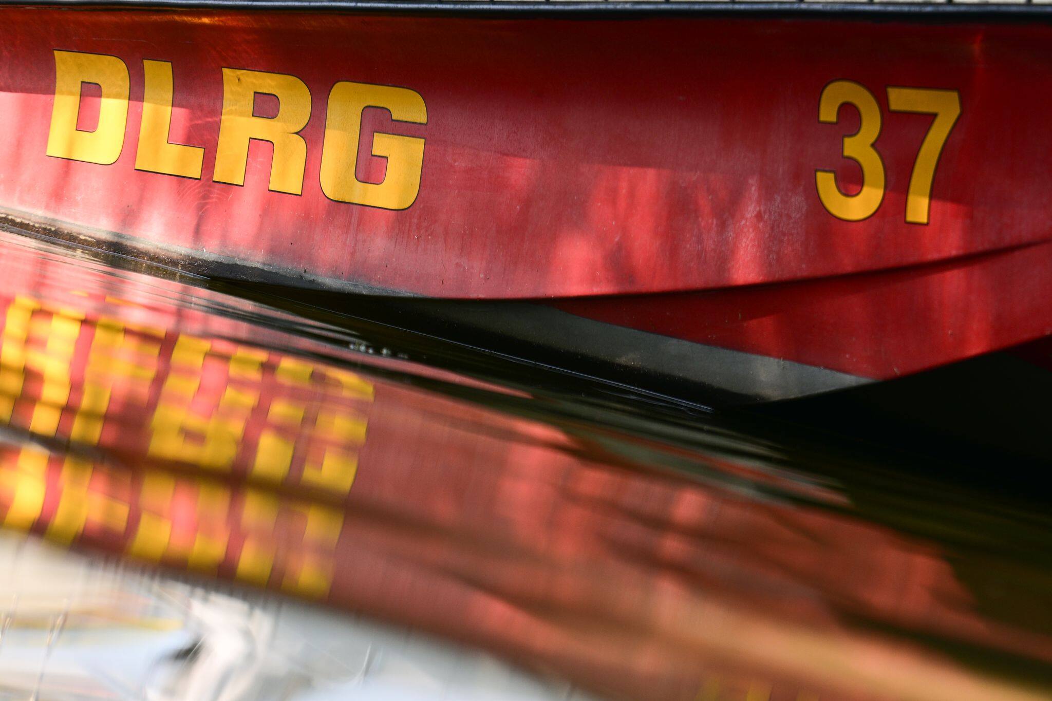 Joggerin rettet Wassersportler aus der Ruhr