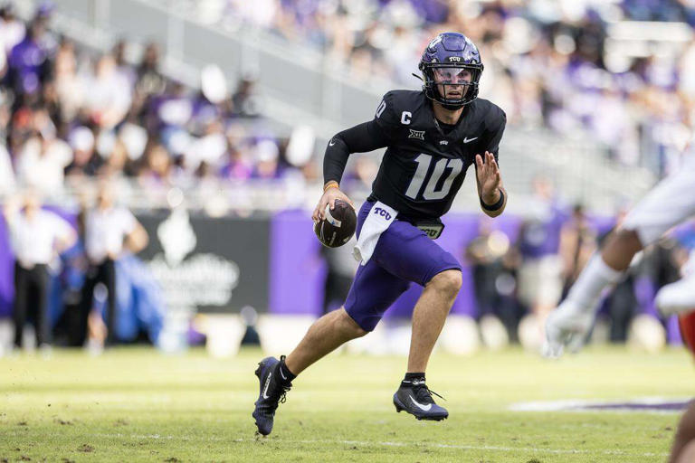 TCU quarterback Josh Hoover plans to enter the transfer portal