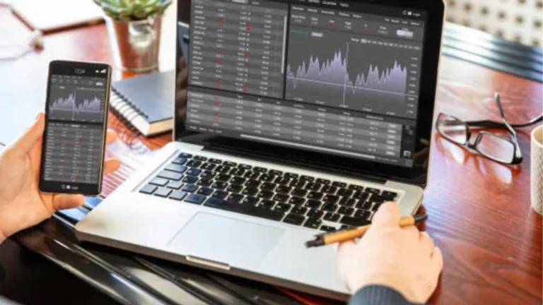Comparing the best forex platforms for SA traders: MT4 vs MT5 vs others
