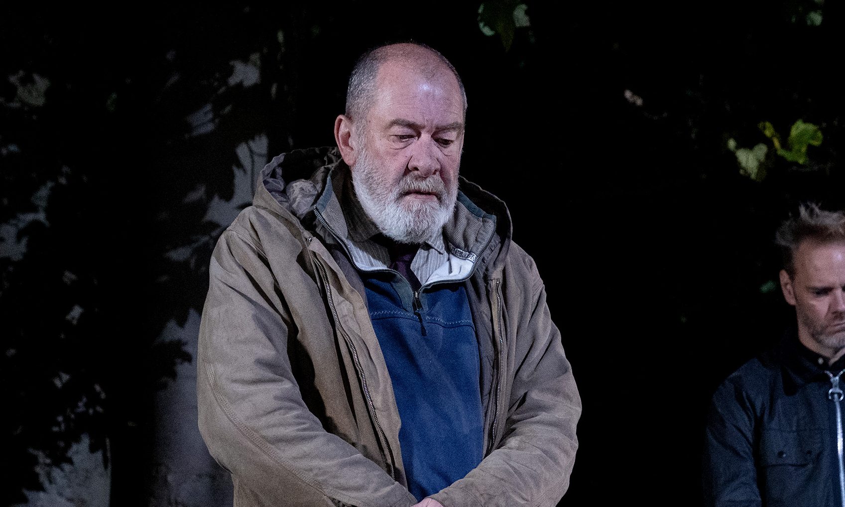 Lewis leaves Paddy utterly distraught in Emmerdale