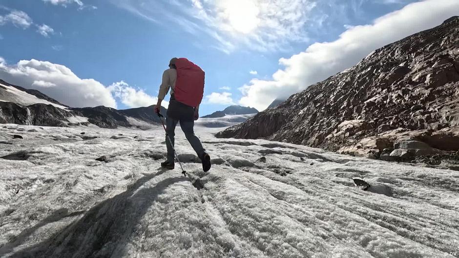 Austria's glaciers: Hope on thin ice?