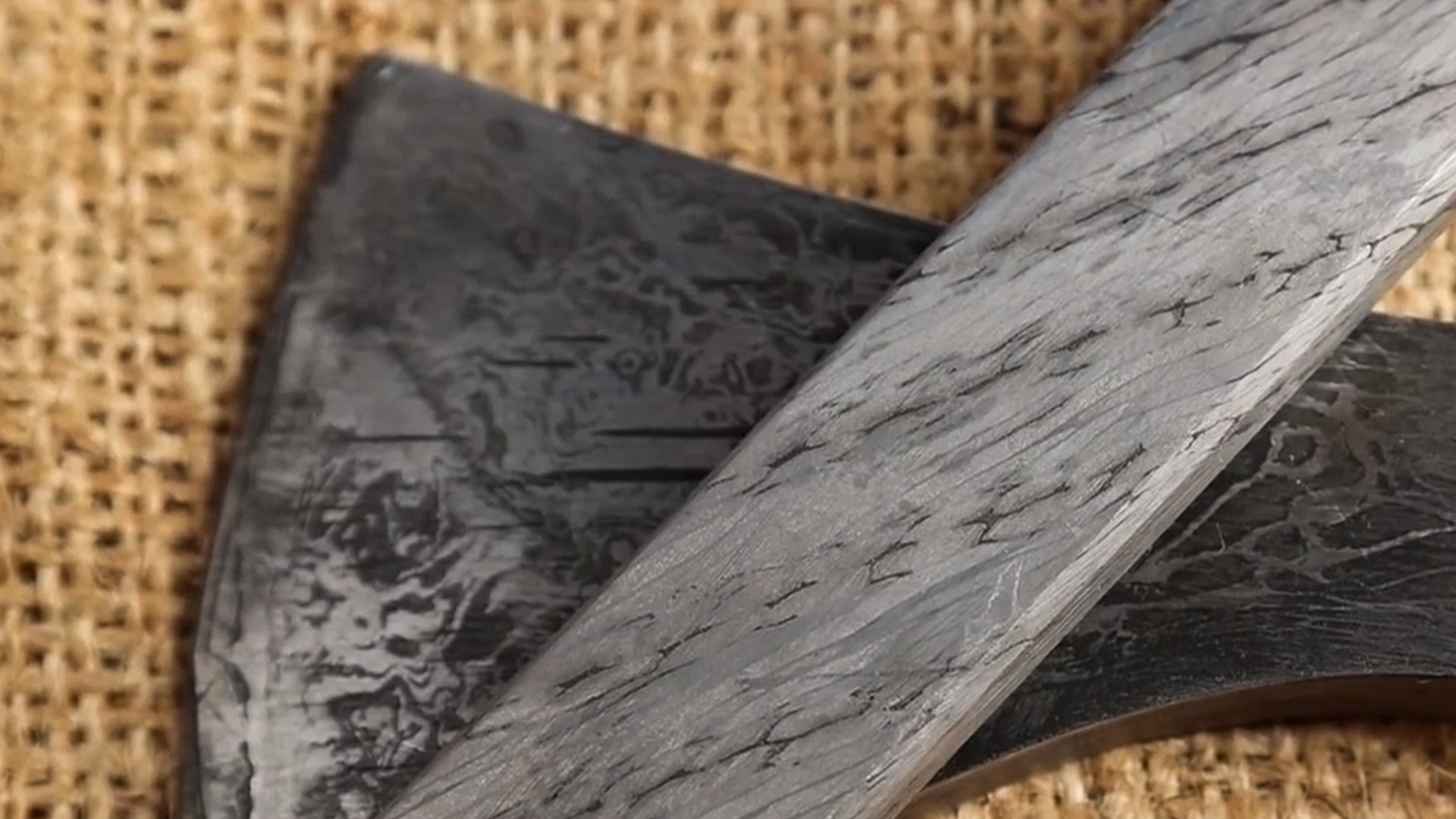 Forging a Damascus steel cable axe