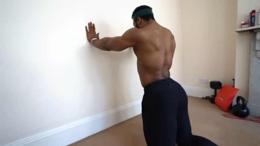 The best bodyweight back workout at home