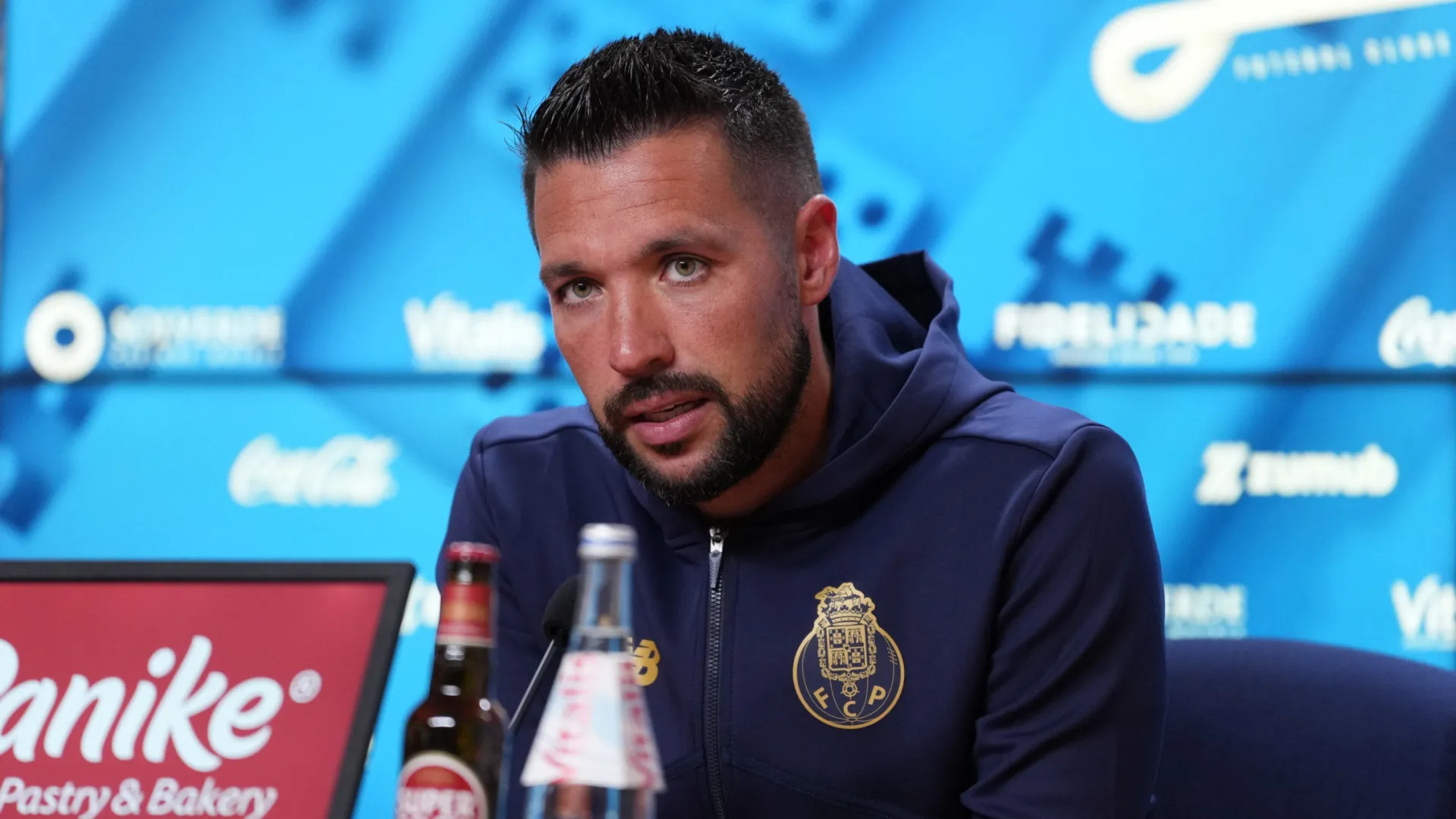 Interesse do Chelsea e a resposta a Mourinho. Tudo o que disse Farioli