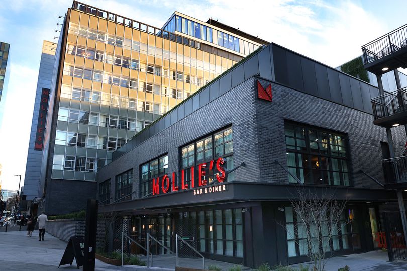 26 images of old Granada as space turned into posh bar