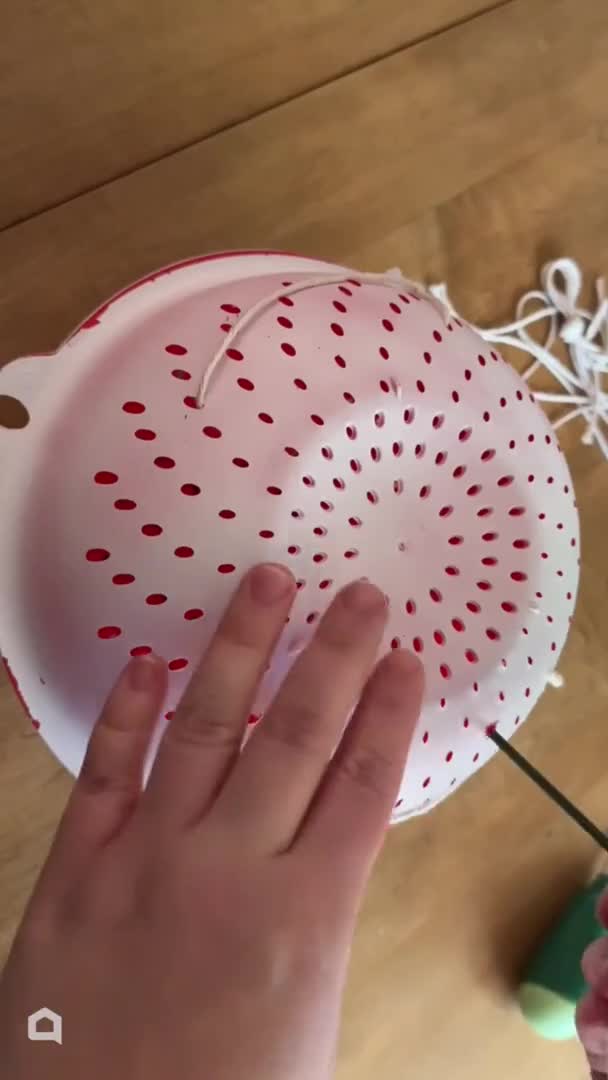 Grab 2 colanders from Dollar Tree