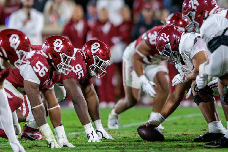 ESPN predicts the winner of Alabama football vs Oklahoma in CFP