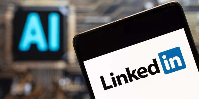 LinkedIn year in review rolling out: How to access and what to expect ...