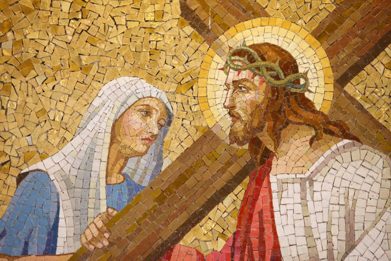 7 amazing facts about Mary, the mother of Jesus