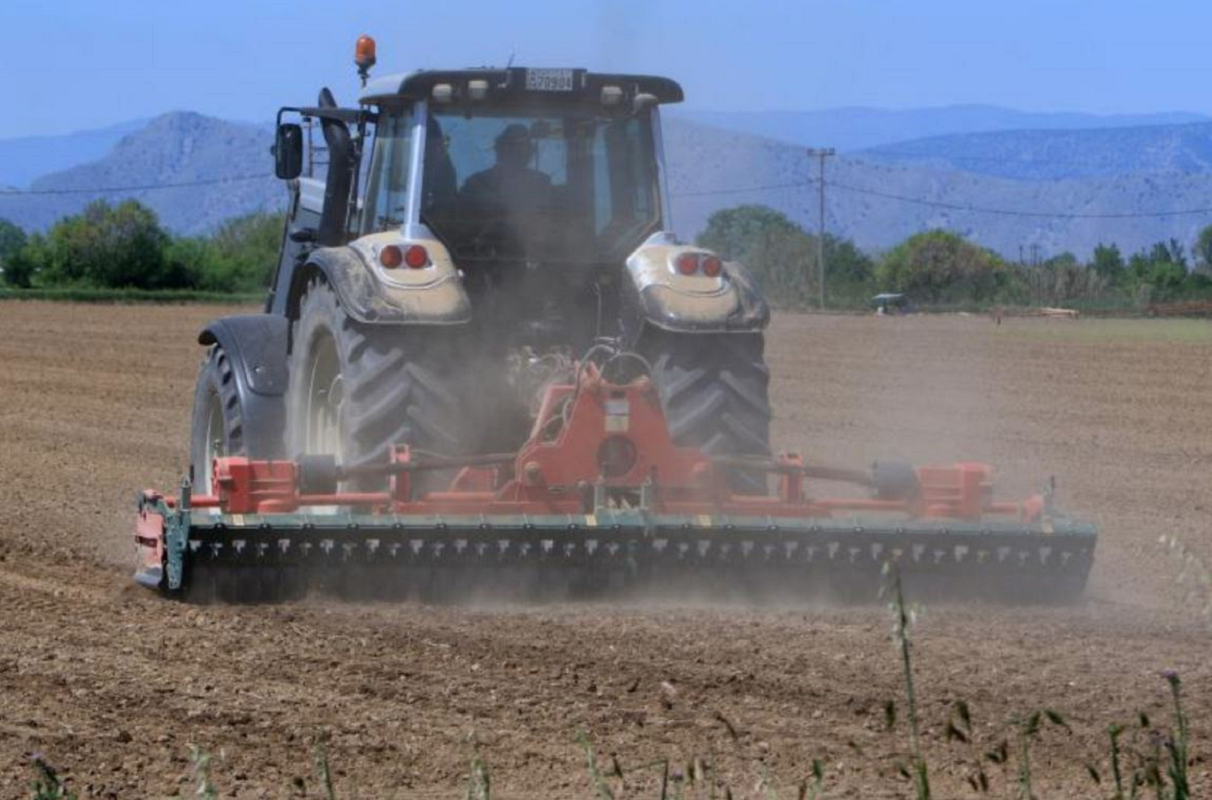 ΑΑΔΕ: Καταβλήθηκε η τέταρτη δόση επιστροφής ΕΦΚ αγροτικού πετρελαίου ...