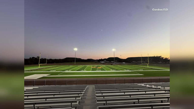 Gordon High School wins state title after tornado destroys football field
