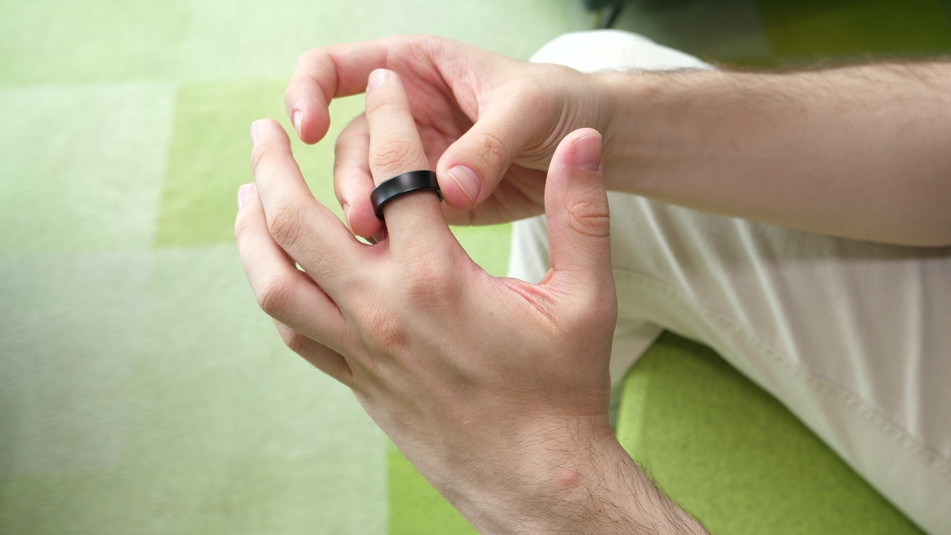 Richtige Größe für den Smart Ring: So passt das smarte Gadget an den Finger