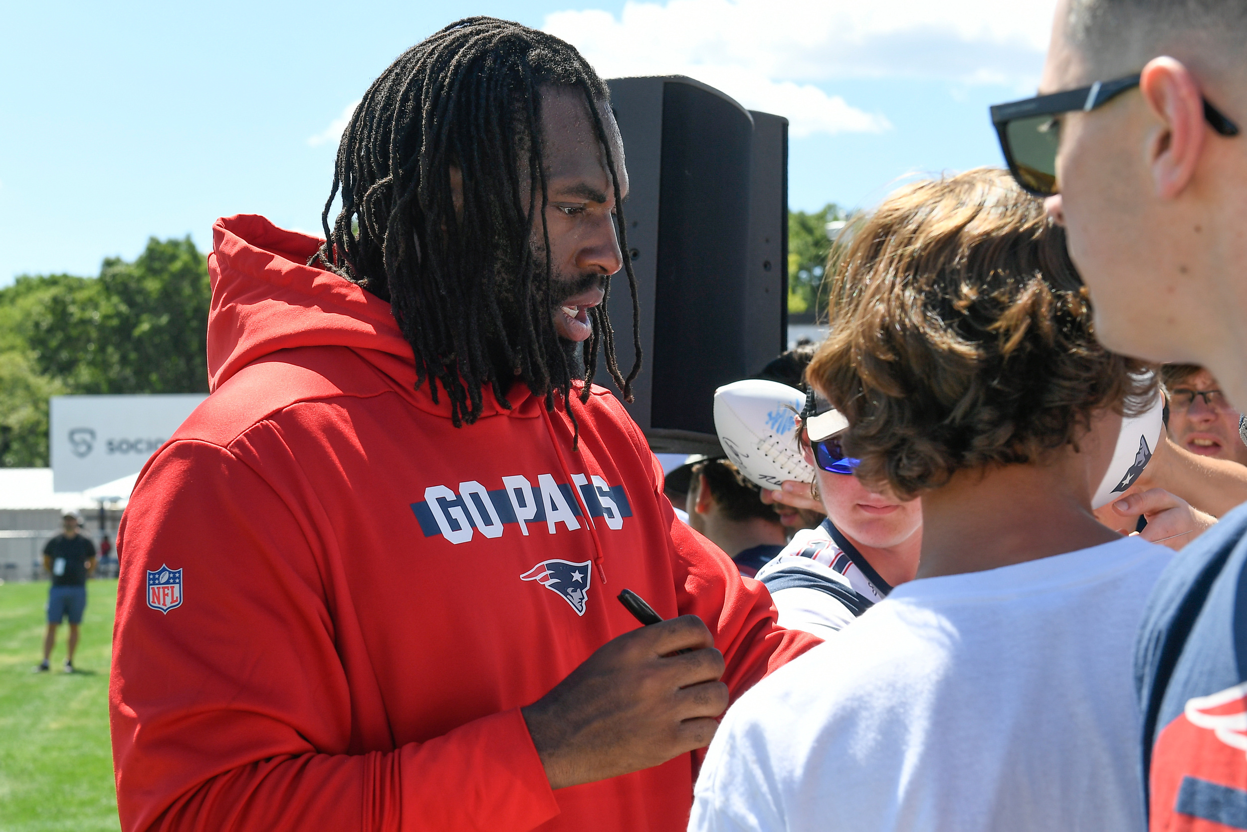 Dolphins cut Matt Judon