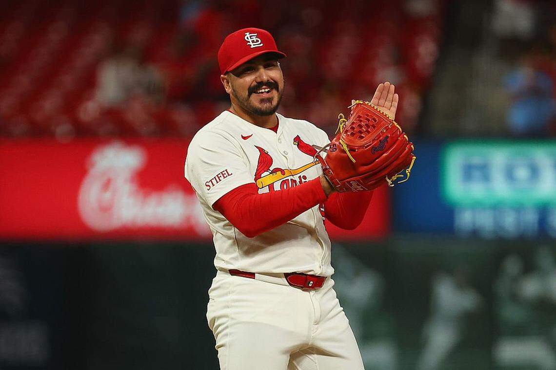 Cardinals placing bets on 'lottery-ticket' lefties in bullpen overhaul