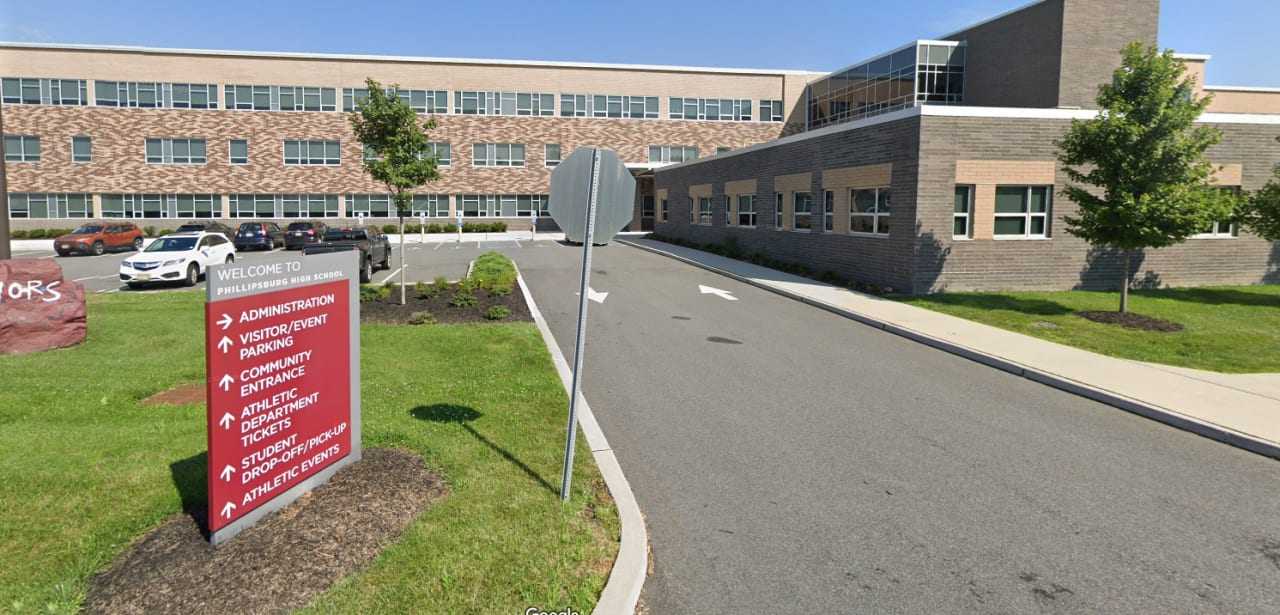 Shelter-in-place lifted at Phillipsburg High School after bomb threat ...
