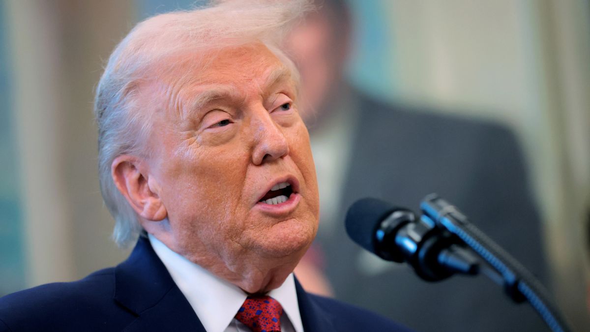 Contextualizing Trump post about Venezuela stealing 'oil, land and ...