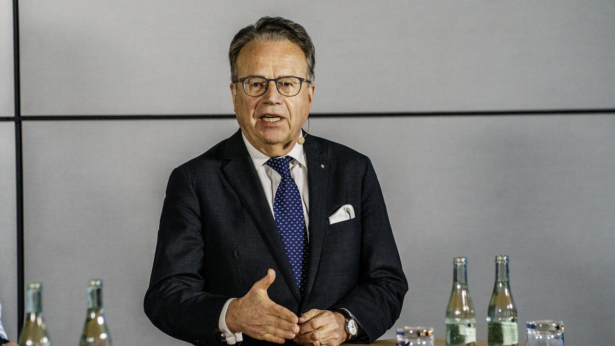 13 Fachleute, darunter ein Rebell: Diese Kommission soll die Rente retten