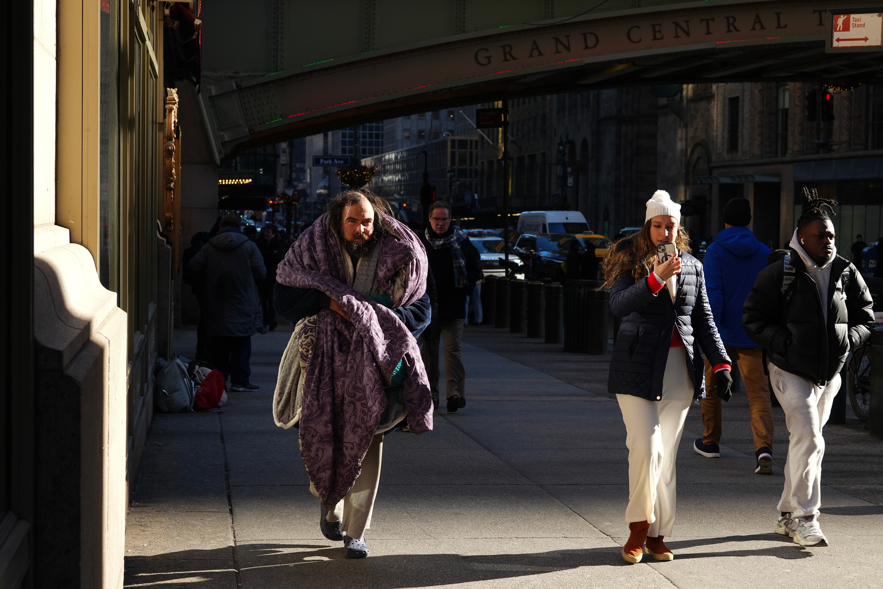 Recession indicator 'blinking red,' warns economist