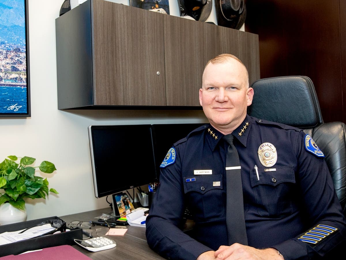 Redondo Beach police chief finally ready to walk out station's doors ...