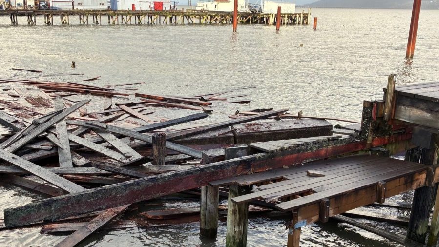 Dock collapses in Astoria during storm that battered the PNW