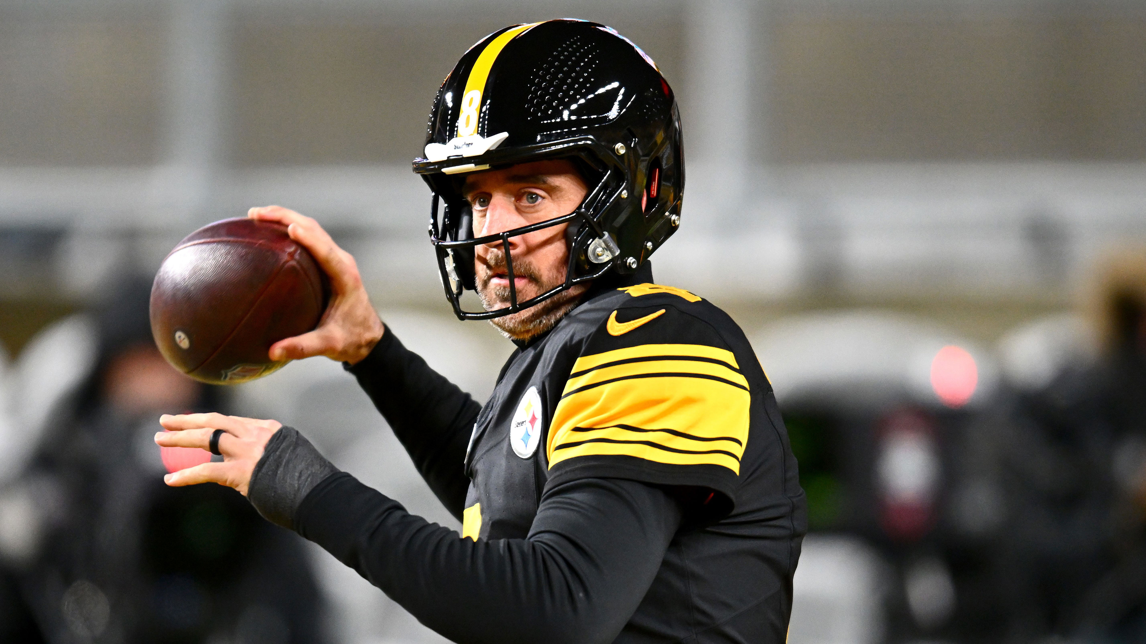 Steelers’ post-Aaron Rodgers plan could include trade for revived NFC QB