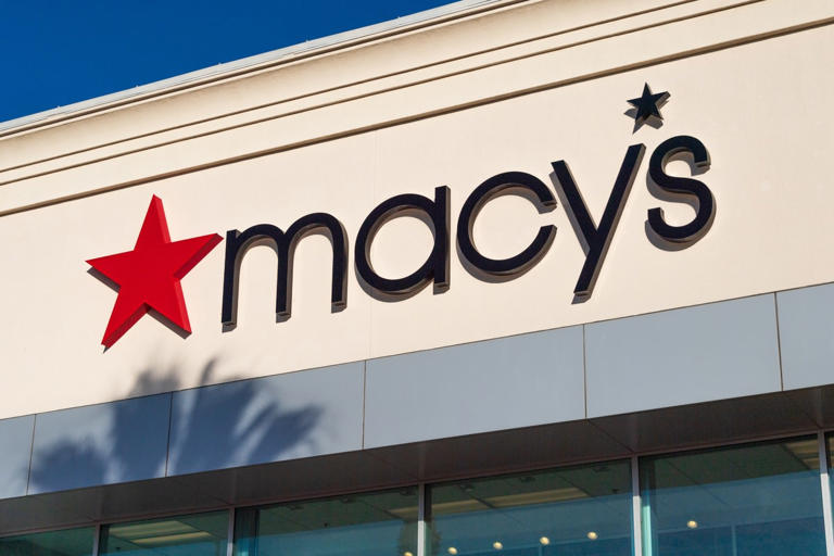Macy's is selling 'comfortable' $65 Clark boots that shoppers say they ...