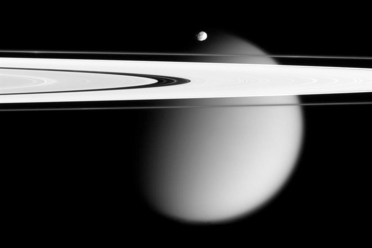Huge discovery under Saturn’s moon could change search for alien life