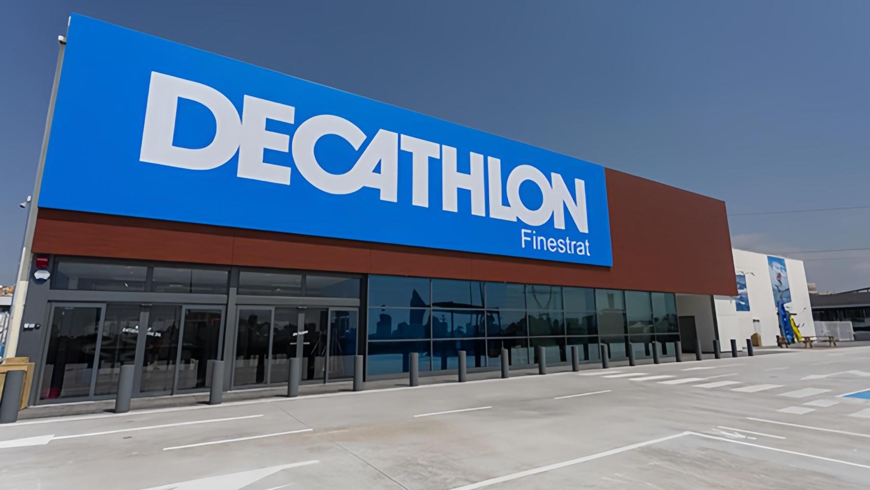 Llega a Decathlon un paraguas a prueba de temporales: resiste vientos ...