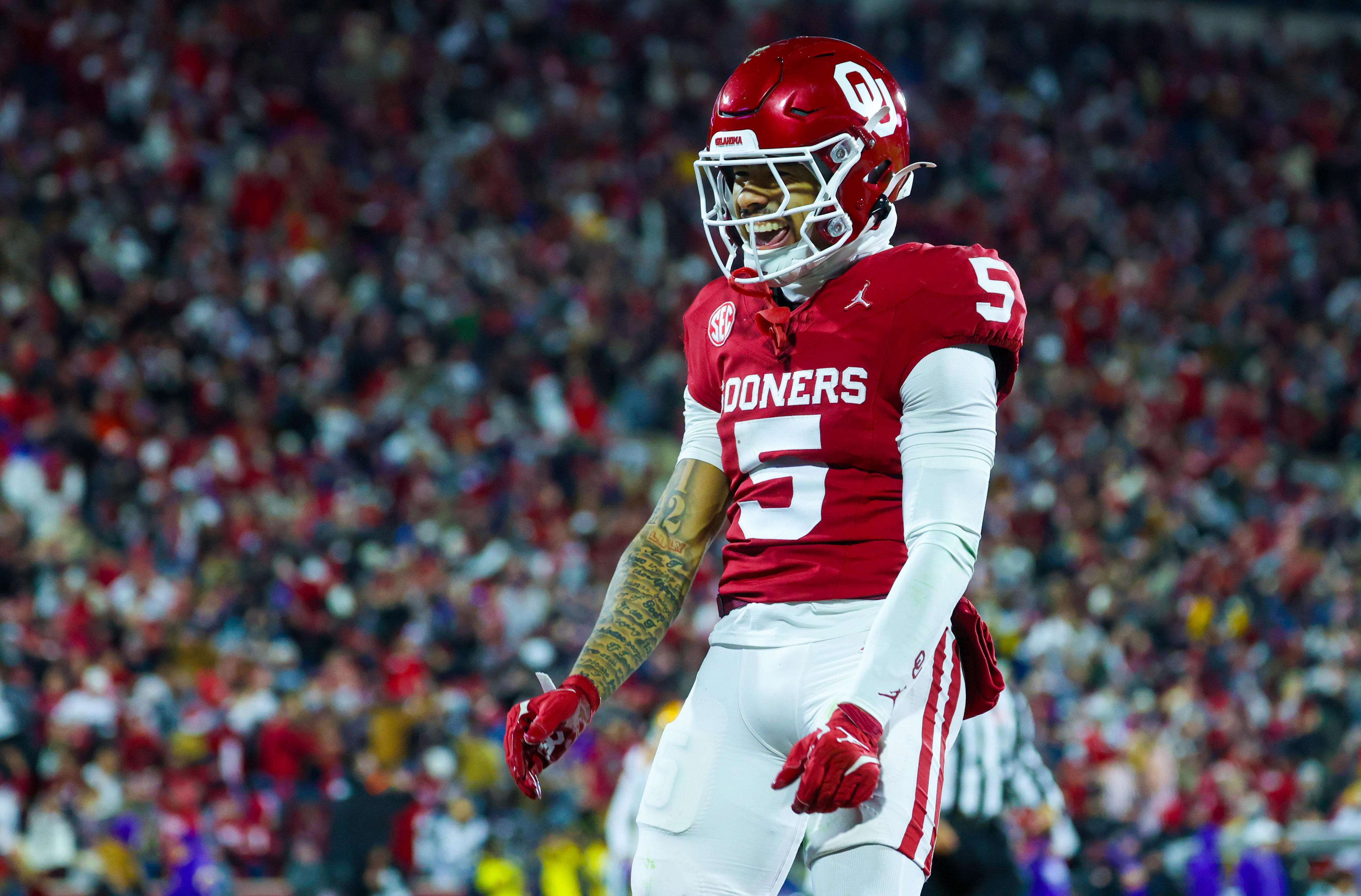 Star Oklahoma WR announcing he's returning for 2026 season