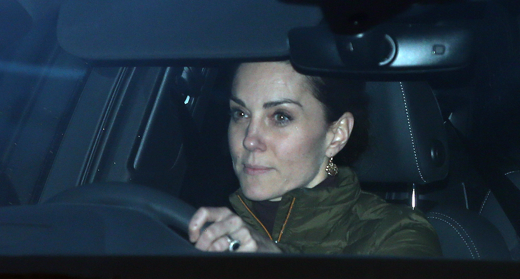 Kate Middleton displays powerful body language during car ride to see ...
