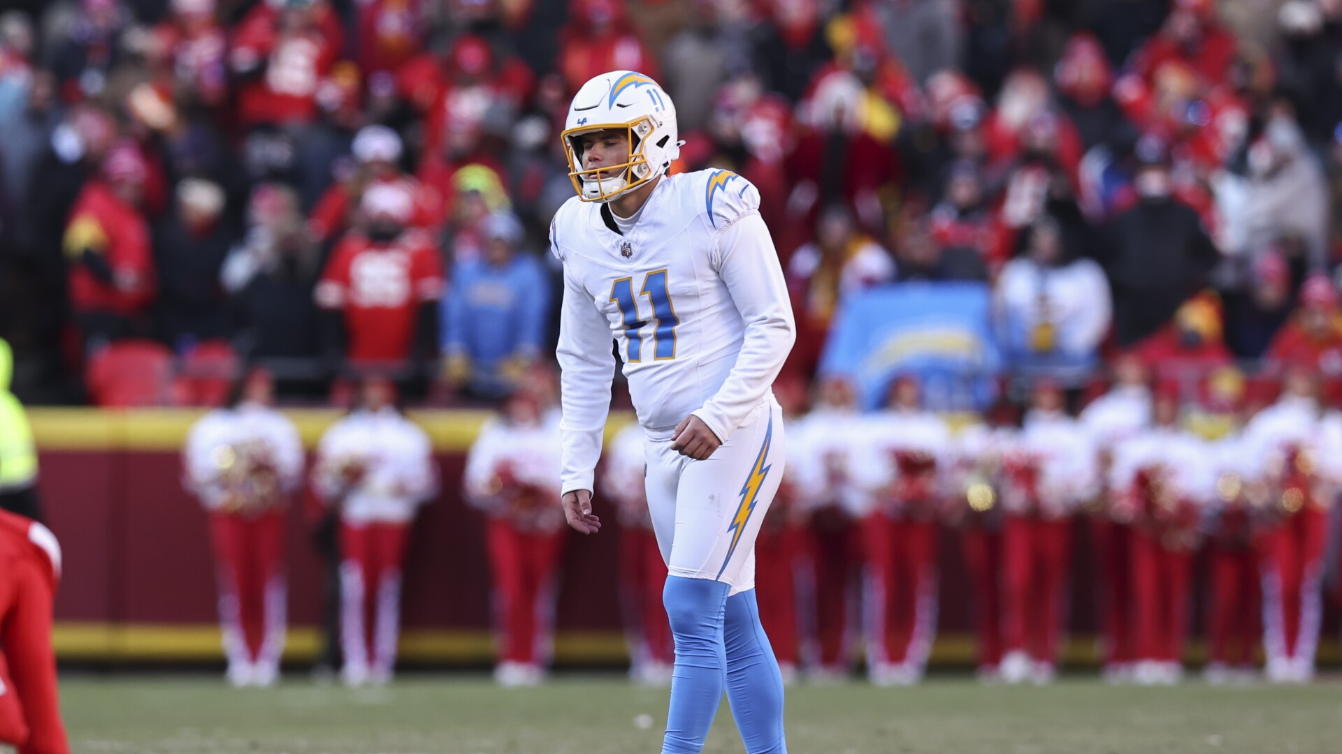 Cameron Dicker snags AFC Special Teams Player of the Week for the ...