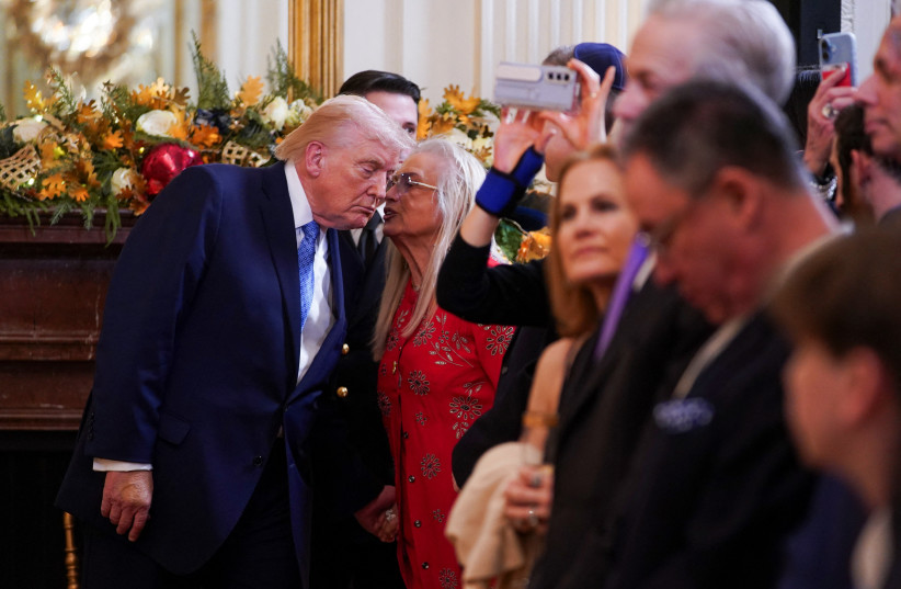 Trump expresses friendship, love, support for Jews at White House ...