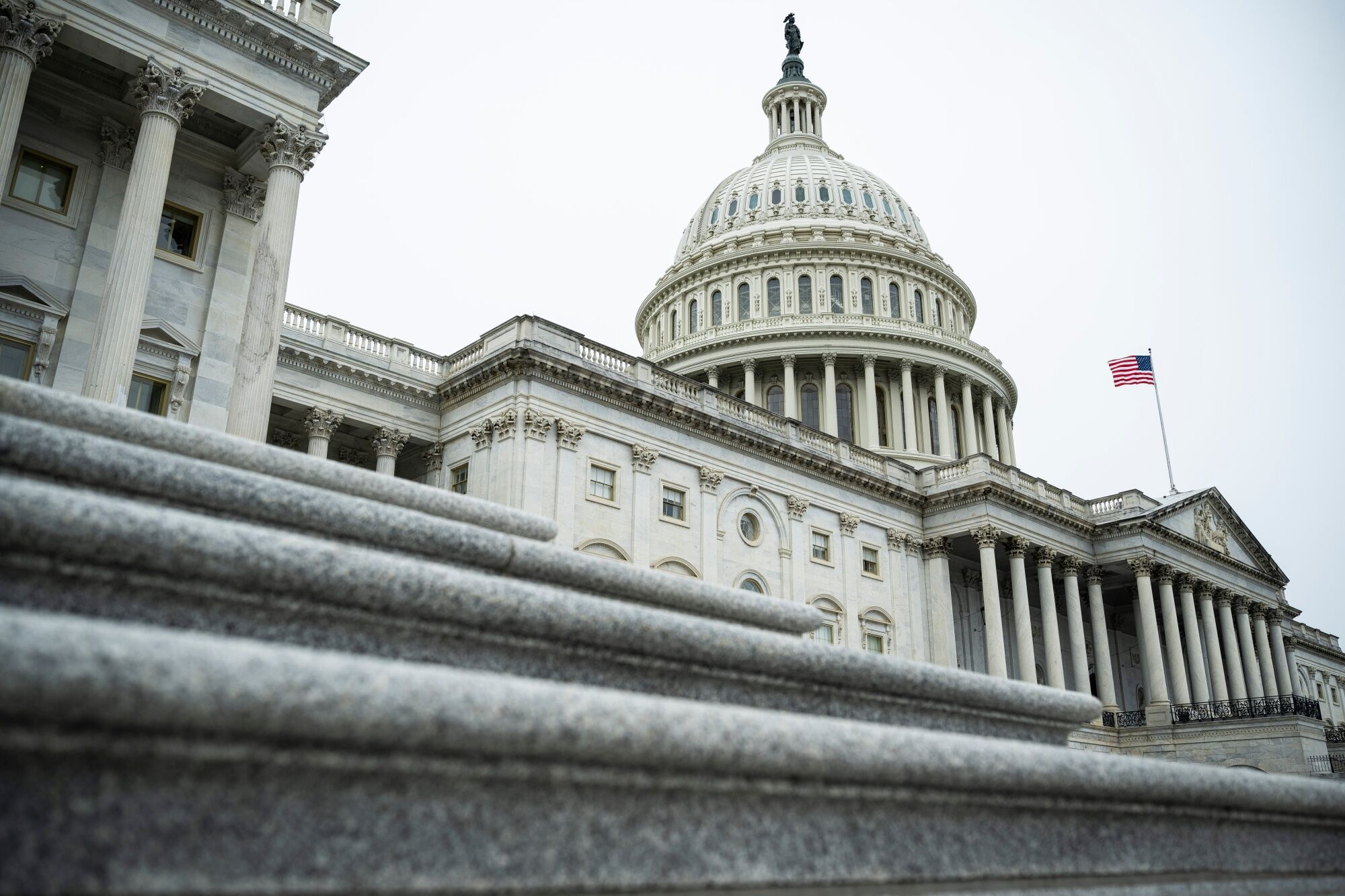 Moderate Republicans revolt to force January Obamacare vote