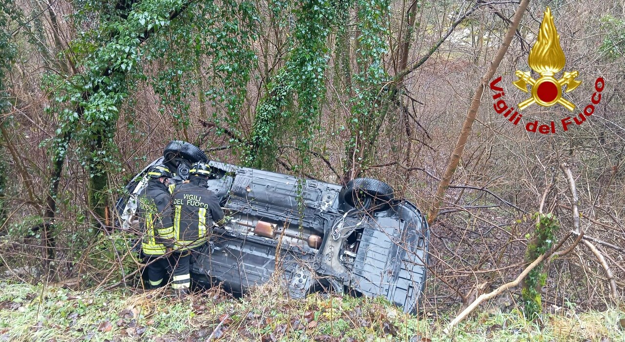 Malore alla guida, perde il controllo dell'auto e precipita in un ...