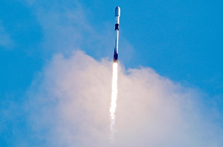 SpaceX postpones afternoon rocket launch from Cape, aims to try again ...