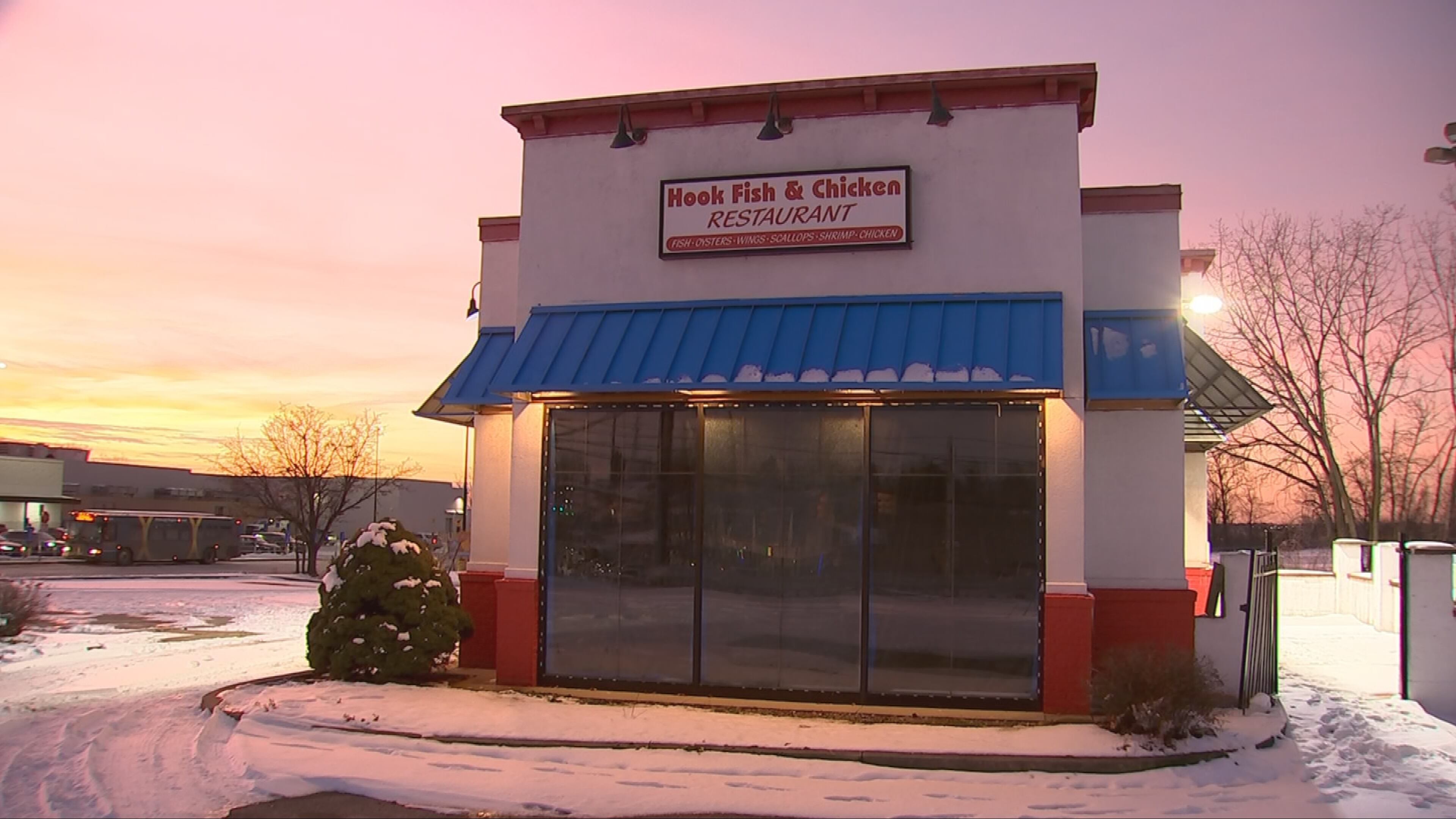 Man charged with trying to set Allegheny County restaurant on fire