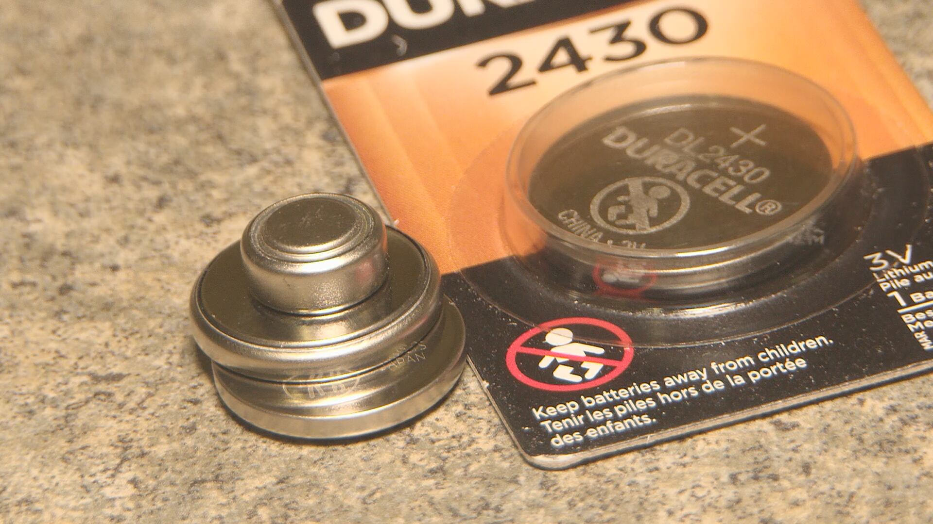 Medical professionals raise awareness of the risk of button batteries
