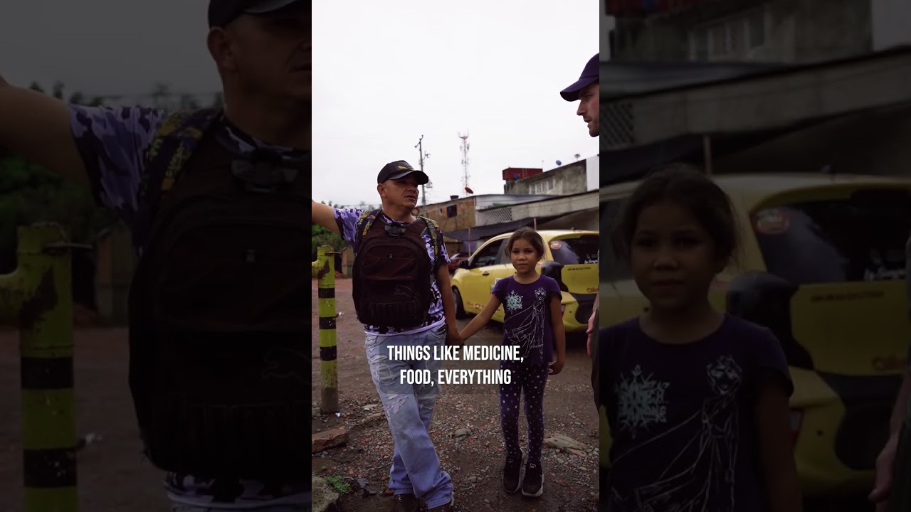 Man at Venezuela border explains why Venezuelans are migrating part 1