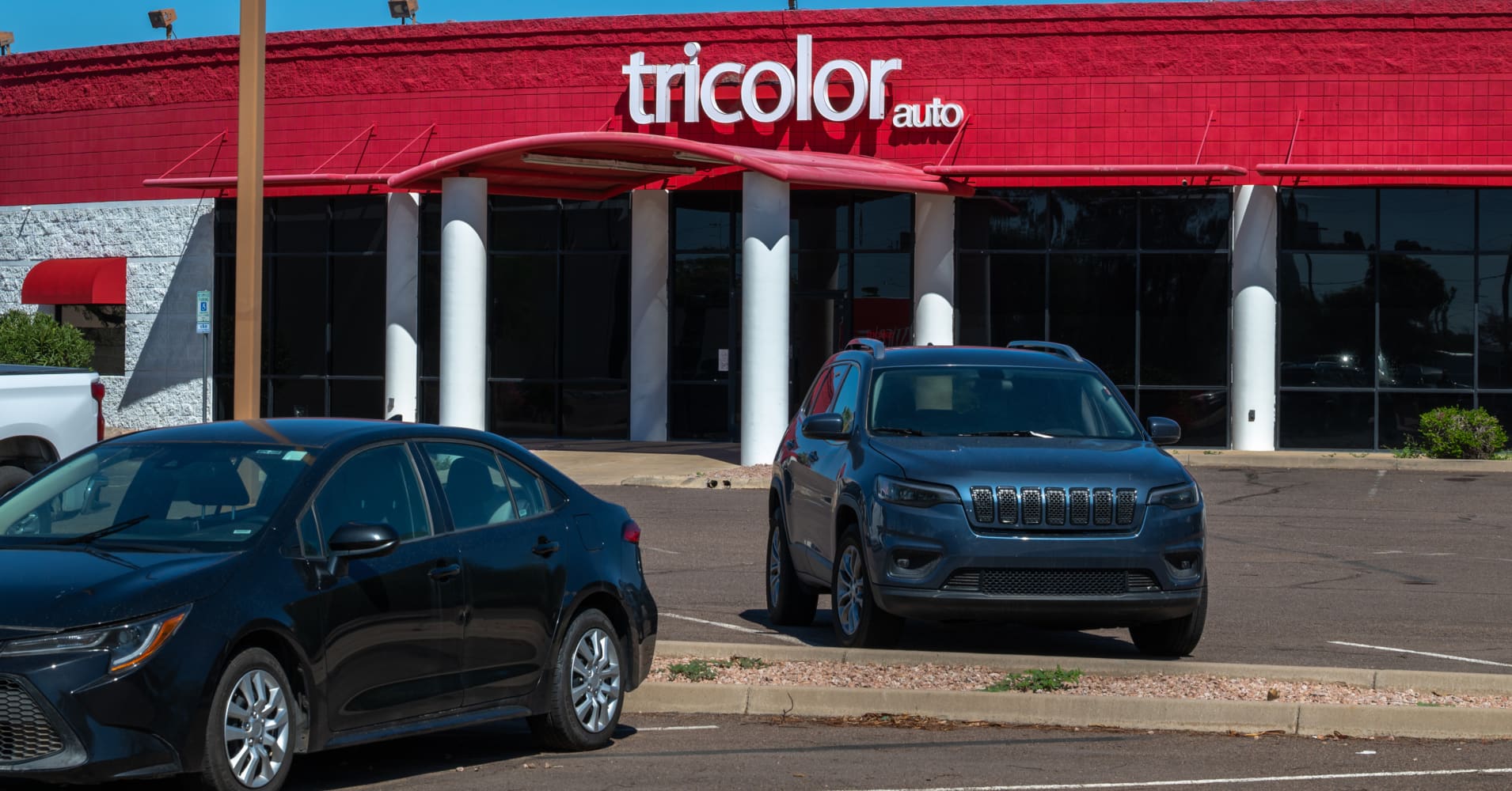 Tricolor executives charged with 'systematic fraud' after subprime auto ...
