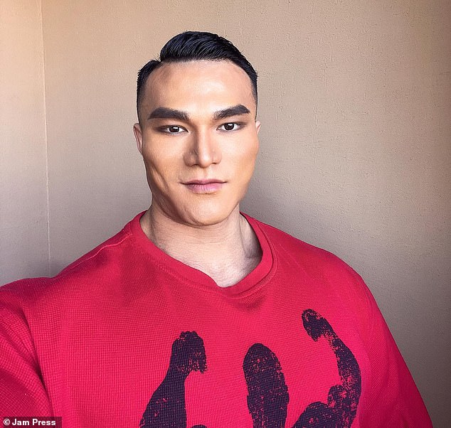 Chinese bodybuilder dies suddenly at 30 despite living 'monk's life'