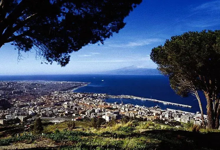 6 European villages paying Americans to move there in 2026