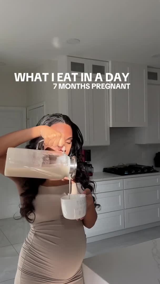 Pregnancy meal prep: Blue mango & pineapple bowl & more craving surprises