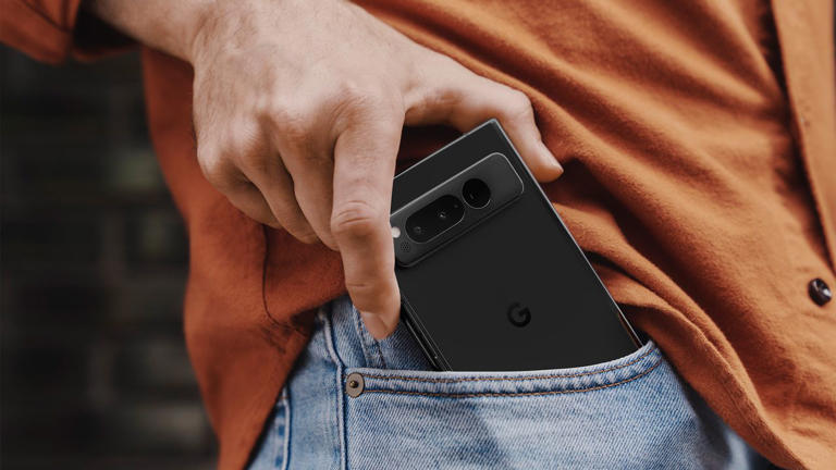 Google's Pixel pocket-dialing nightmare is finally getting a fix