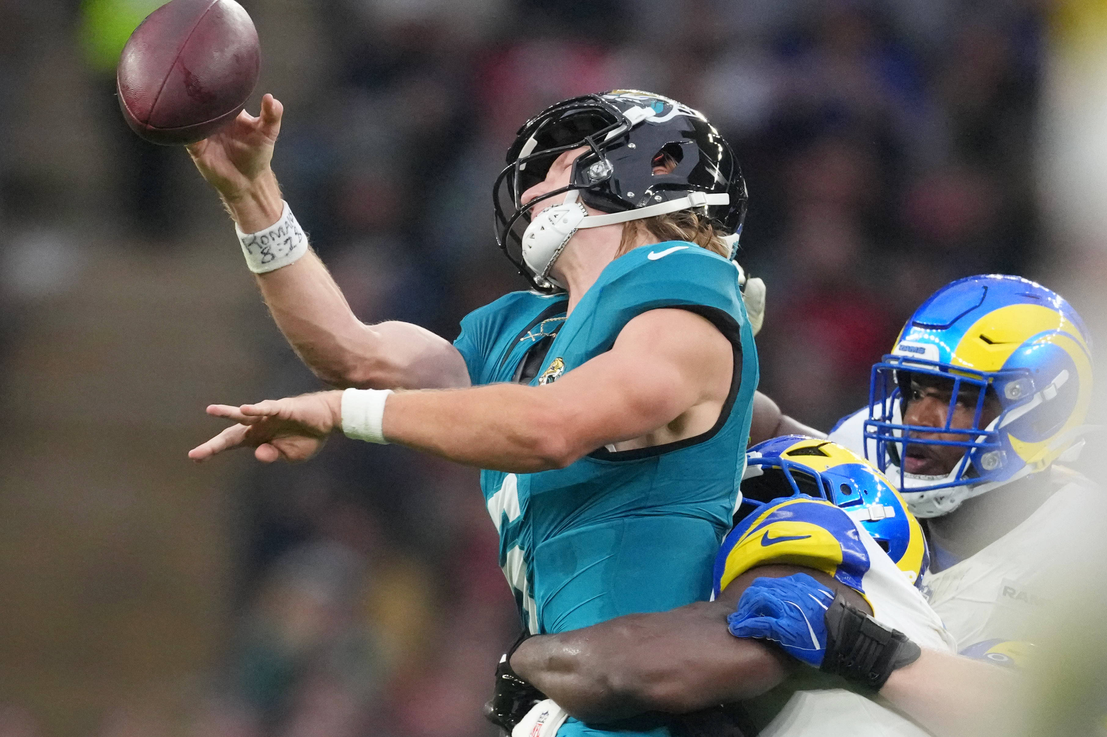 Ranking top 10 NFL stars with the best fantasy football payout during ...