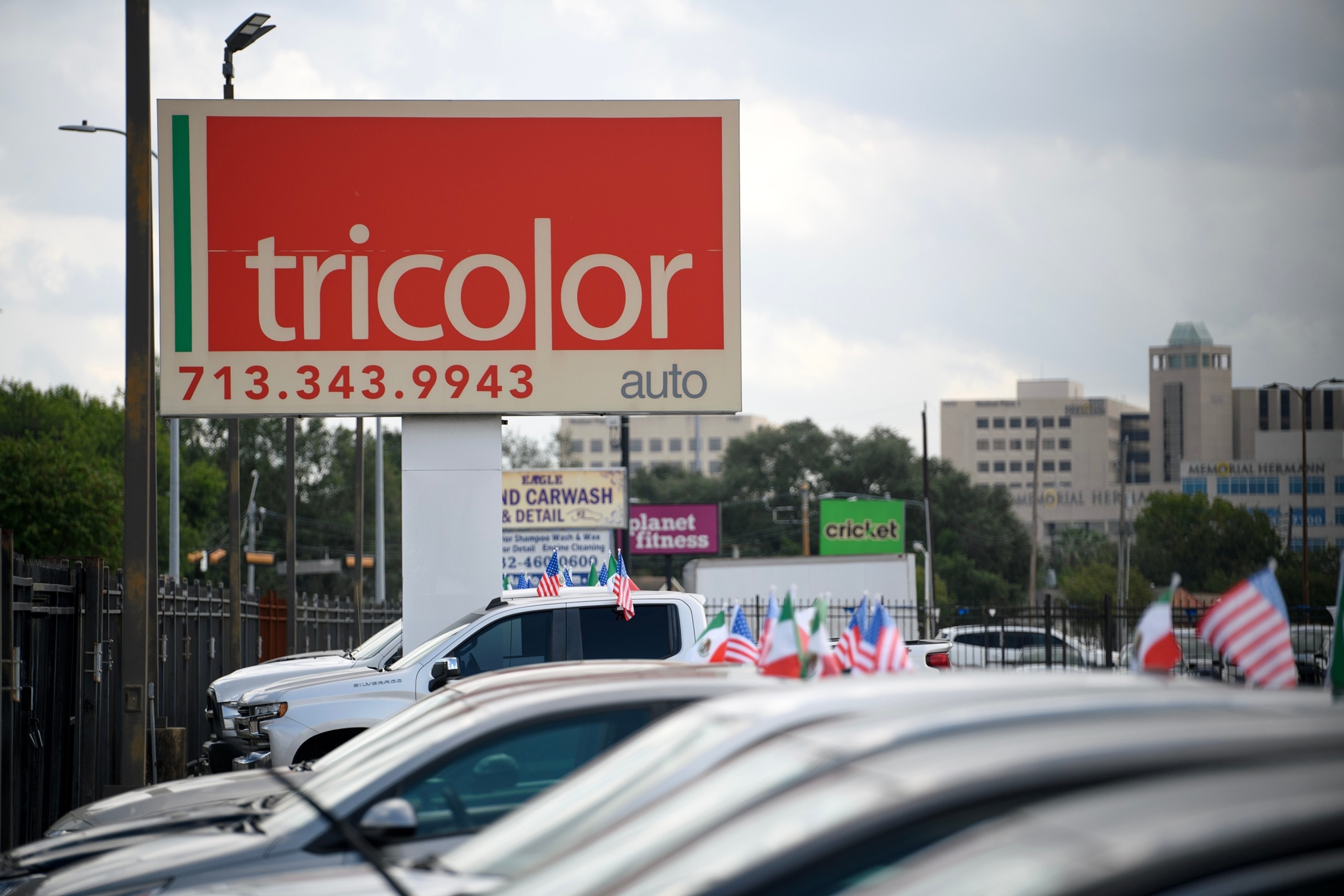 Feds bring fraud charges against execs of bankrupt subprime auto lender