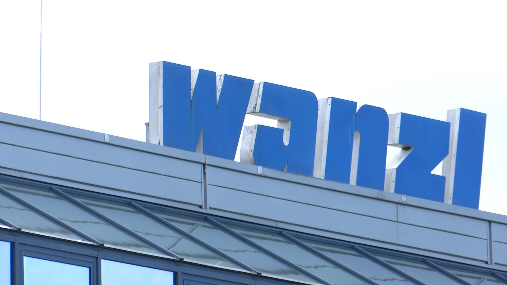 Entlassungen bei Wanzl - Mitarbeiter bangen um Zukunft