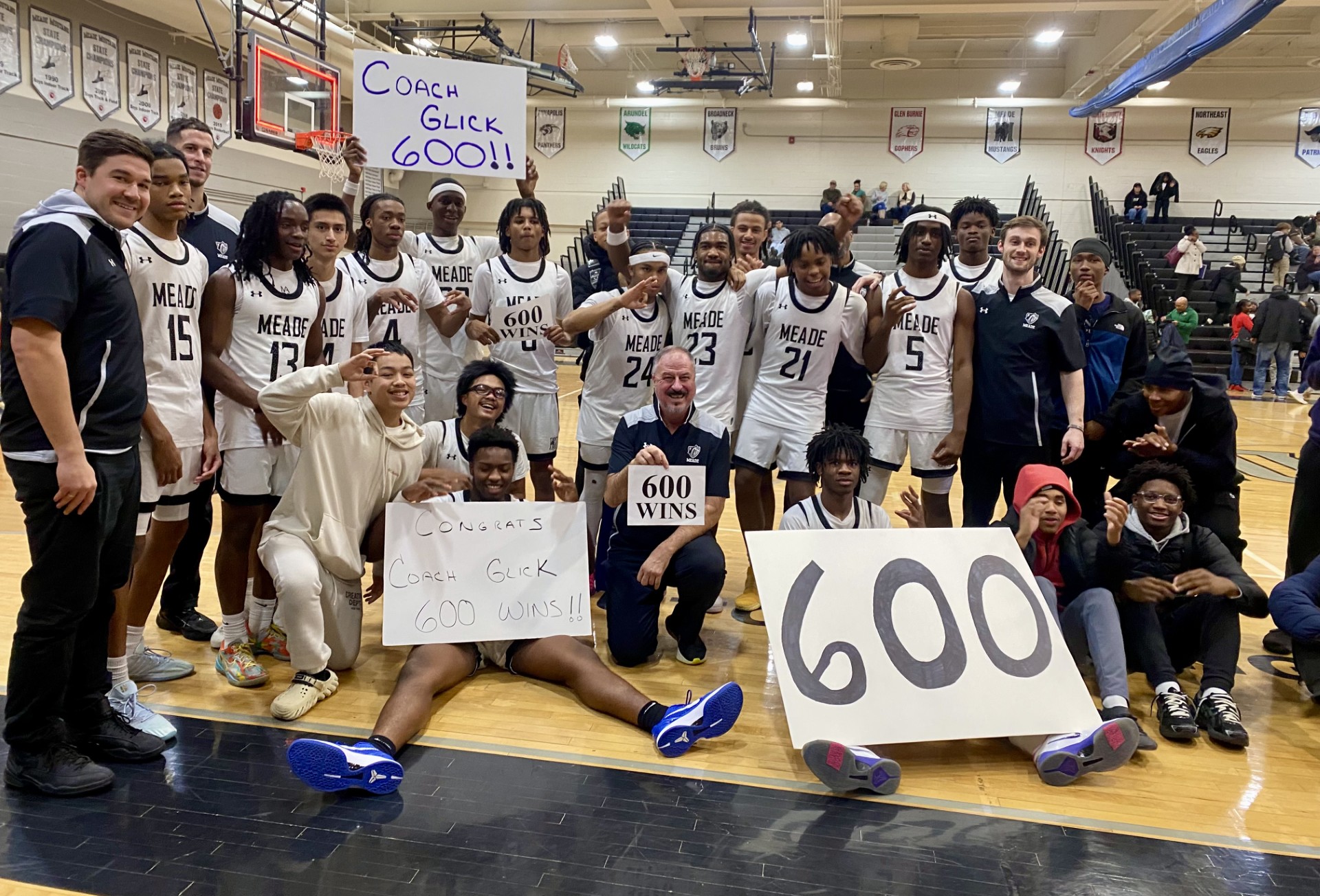 Osbourn Park girls begin title defense; Carroll guard off to hot start
