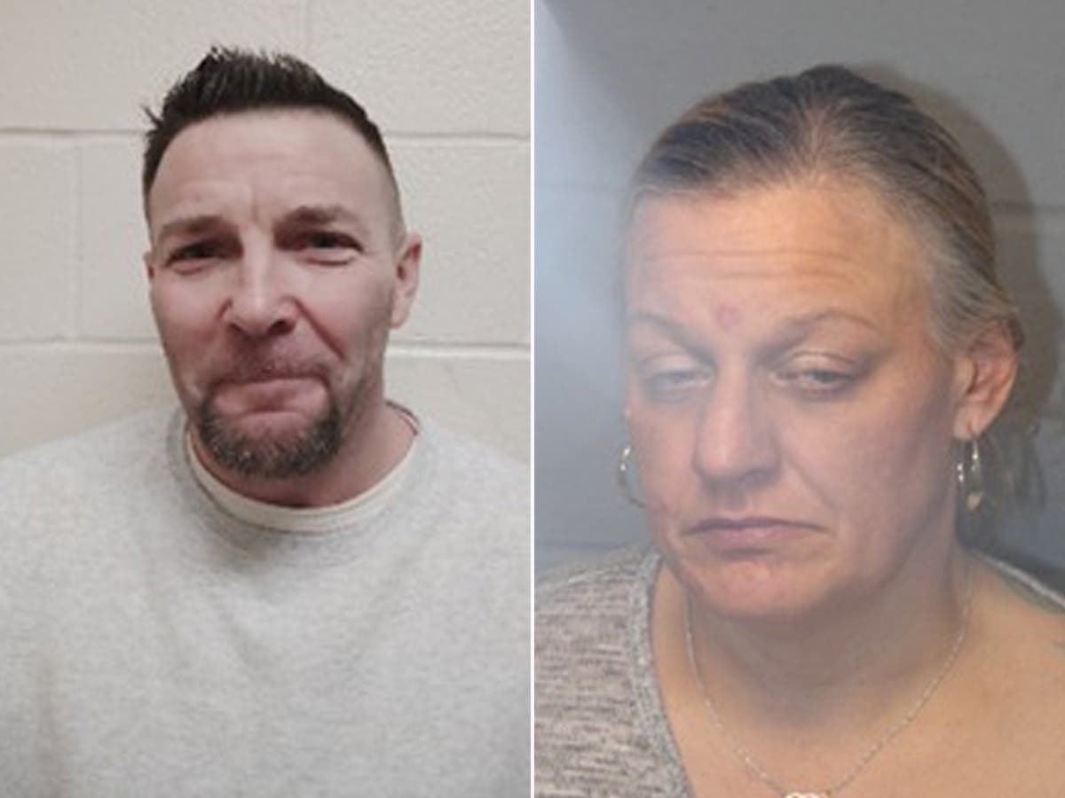 2 Charged In Gas Station Robbery In North Haven Pd