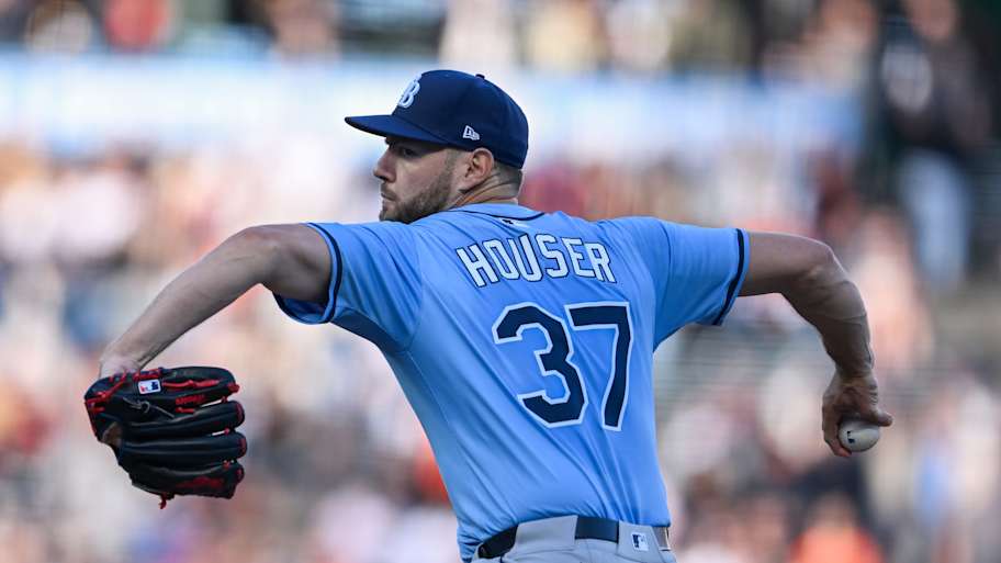 SF Giants news: Houser, cheap bullpen arms, hope for another starter